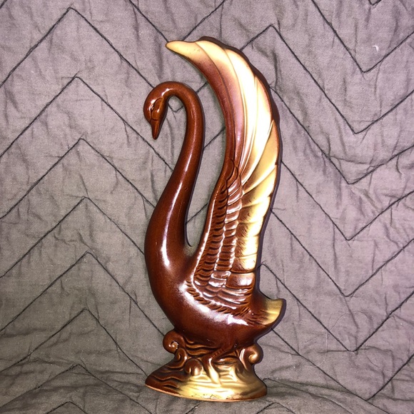 japan | Other | Vintage 96s Art Pottery Swan Statue Made In Japan Brown ...